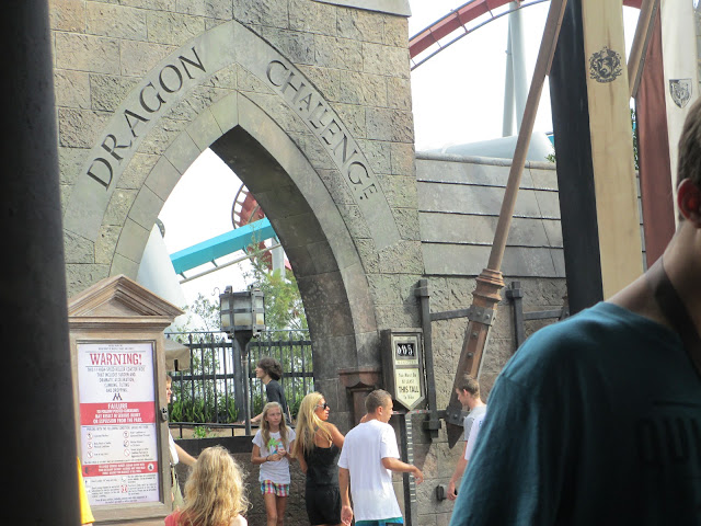 Dragon Challenge: Extinct Universal Tribute