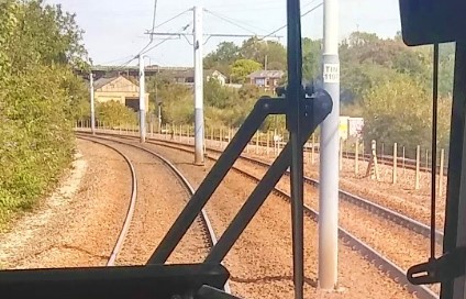 Public Transport Experience: Trouble-free Travel by Tram Train (1)