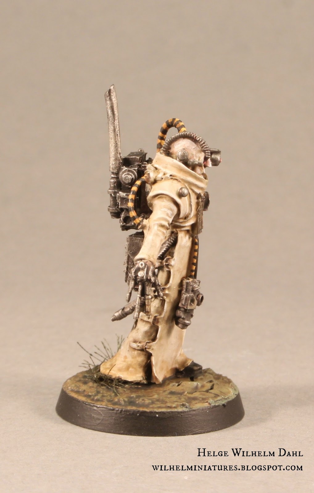 WilhelMiniatures: Mechanicum Servitors