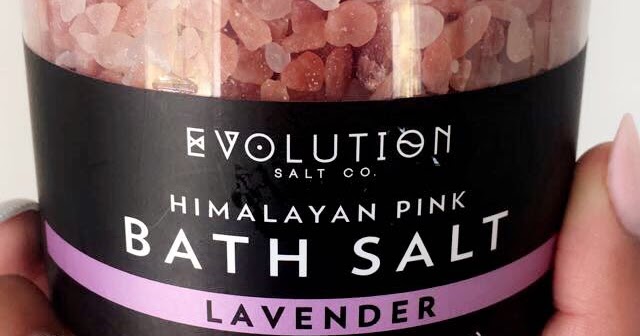Evolution Salt Co.'s Himalayan Pink Sea Salts + Lavender - The Glam Agent