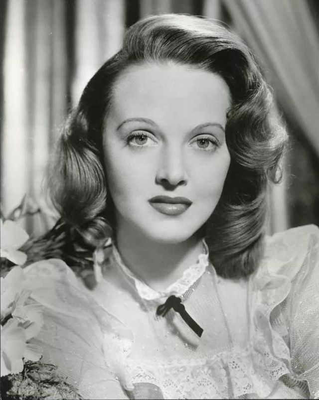 30 Gorgeous Photos of Lucille Bremer in the 1930s and ’40s ~ Vintage ...