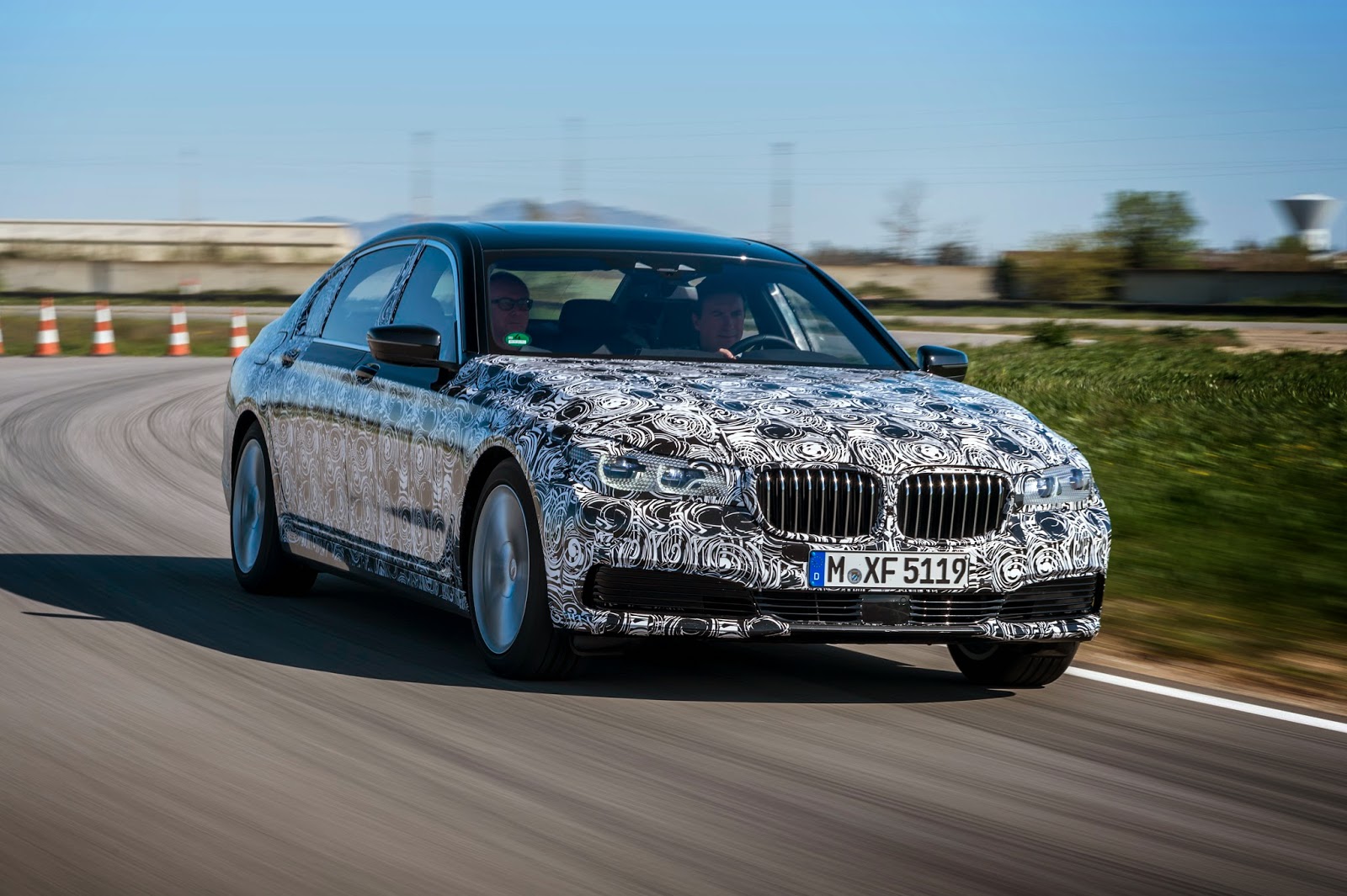 AutoMadame: What We Know About the ALL NEW 7 Series