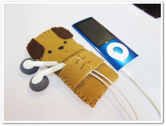 Crafty Honey: iPod cover tutorial