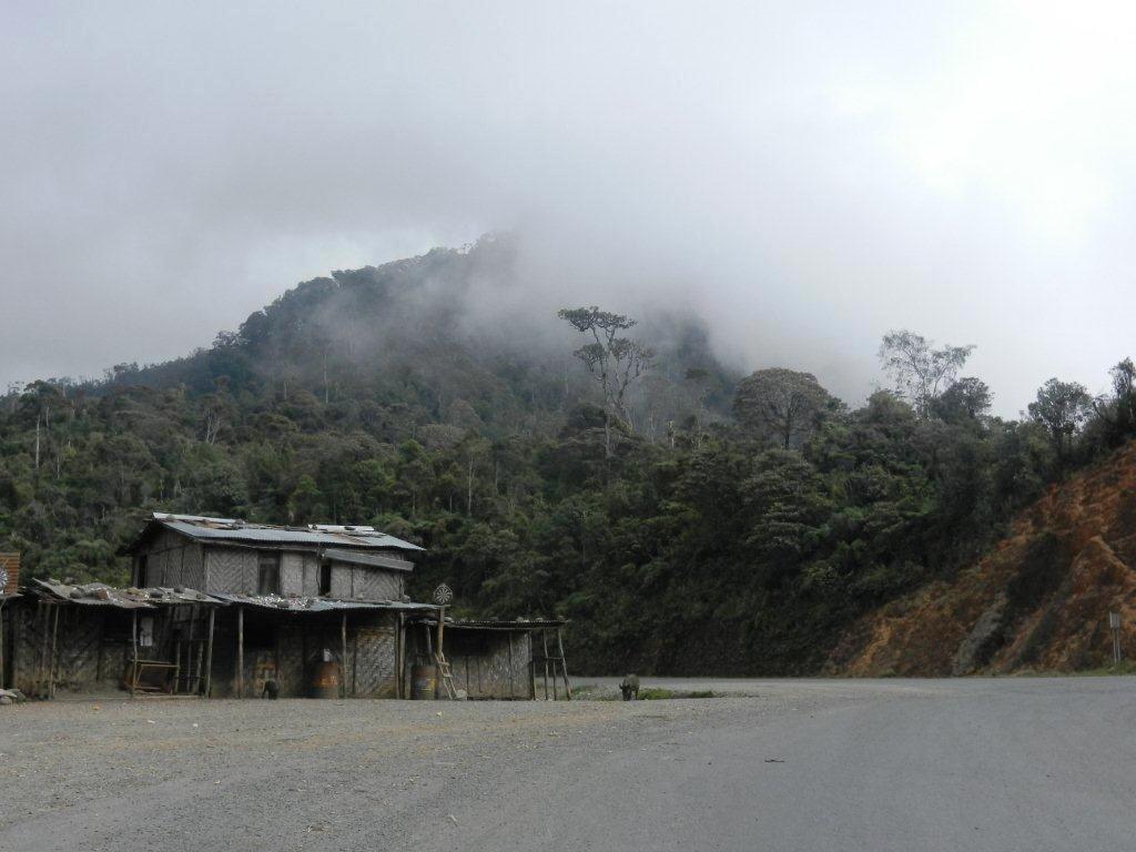 Malum Nalu: Postcards from Daulo Pass