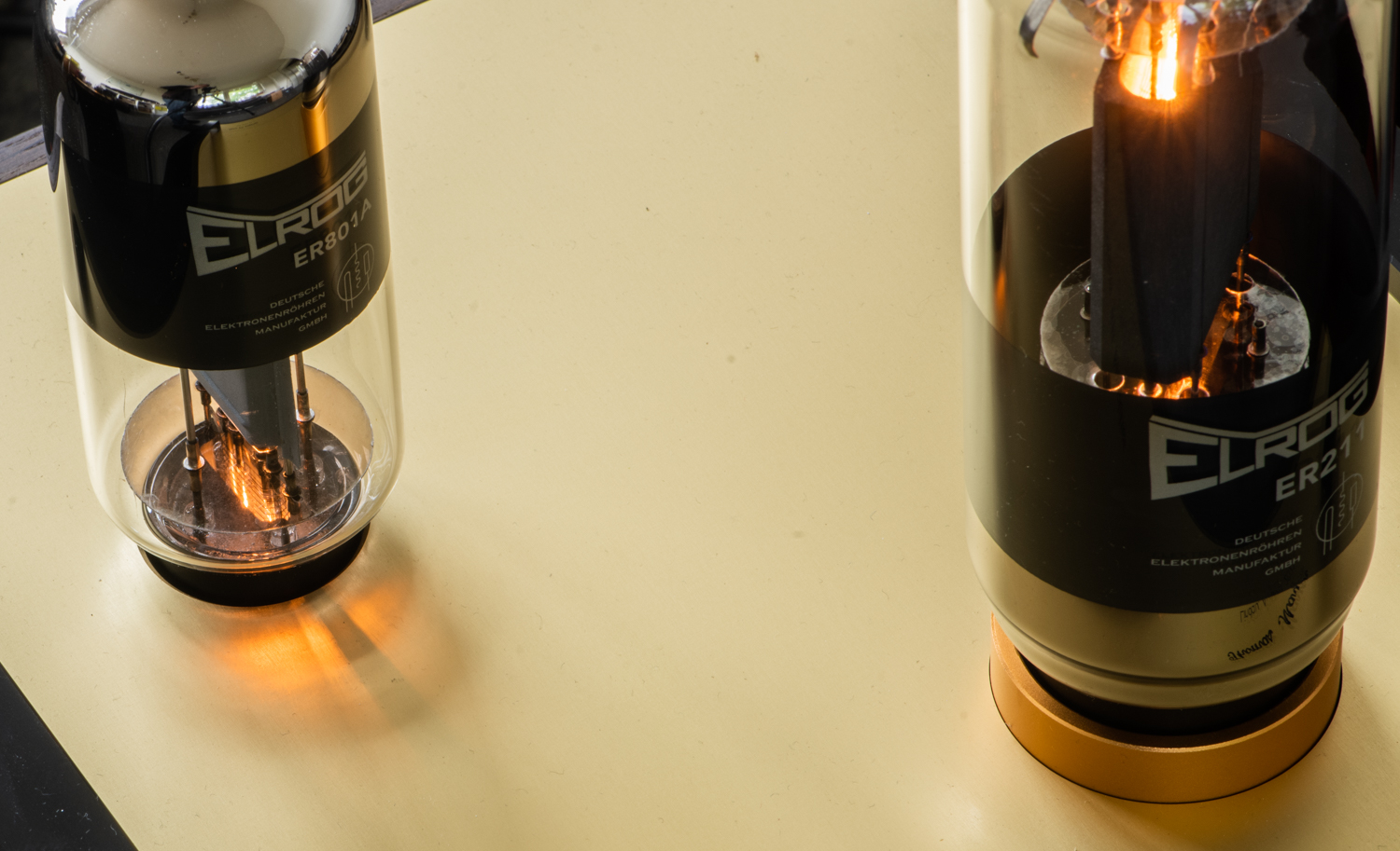 VinylSavor: Single Ended 211 Mono Amplifiers