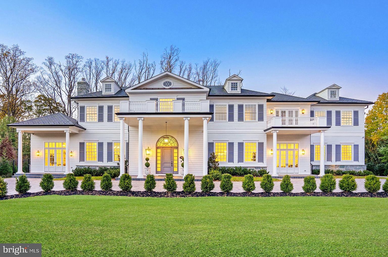 11 000 Square Foot Colonial Style Mansion In Potomac MD FLOOR PLANS THE AMERICAN MAN ION 11-000-square-foot-colonial-style-mansion-in-potomac-md-floor-plans-the-american-man-ion