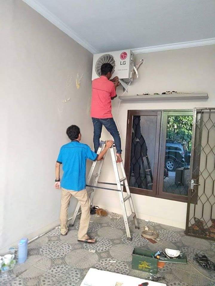 Menerima dan melayani jasa servis AC perbaikan Ac