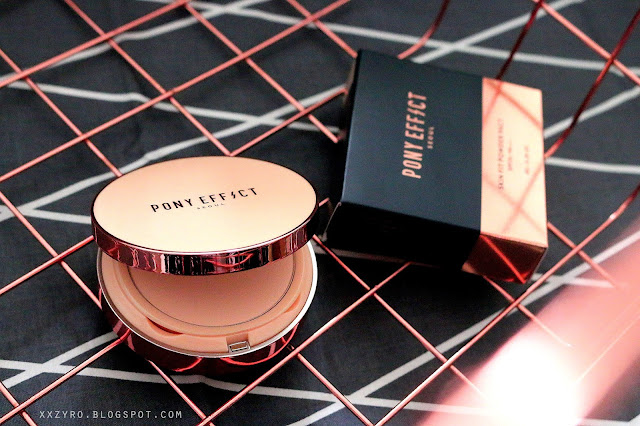 xxzyro: { Review } Pony Effect Skin Fit Powder Pact SPF25/PA+++