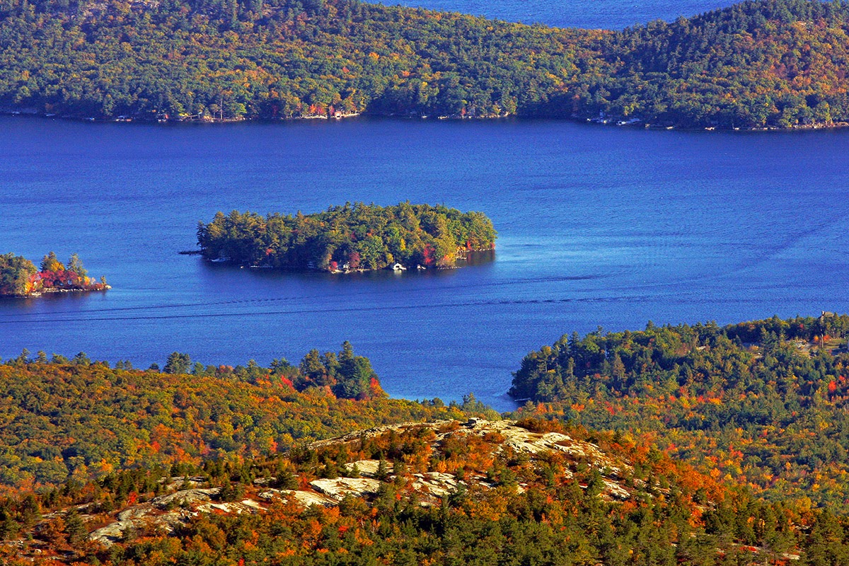 Everybody Hikes Mount Major