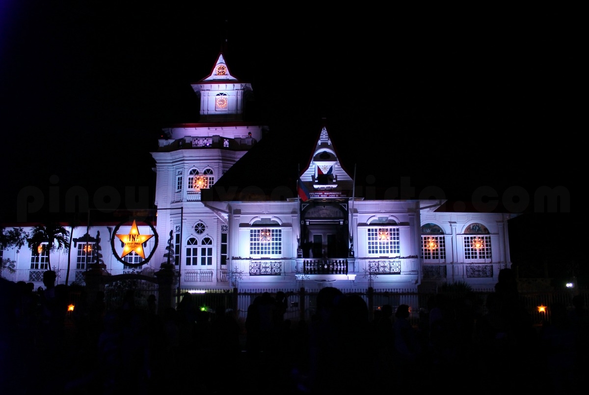 Cavite - Christmas Lights and Sound Show at Aguinaldo Shrine in Kawit ...