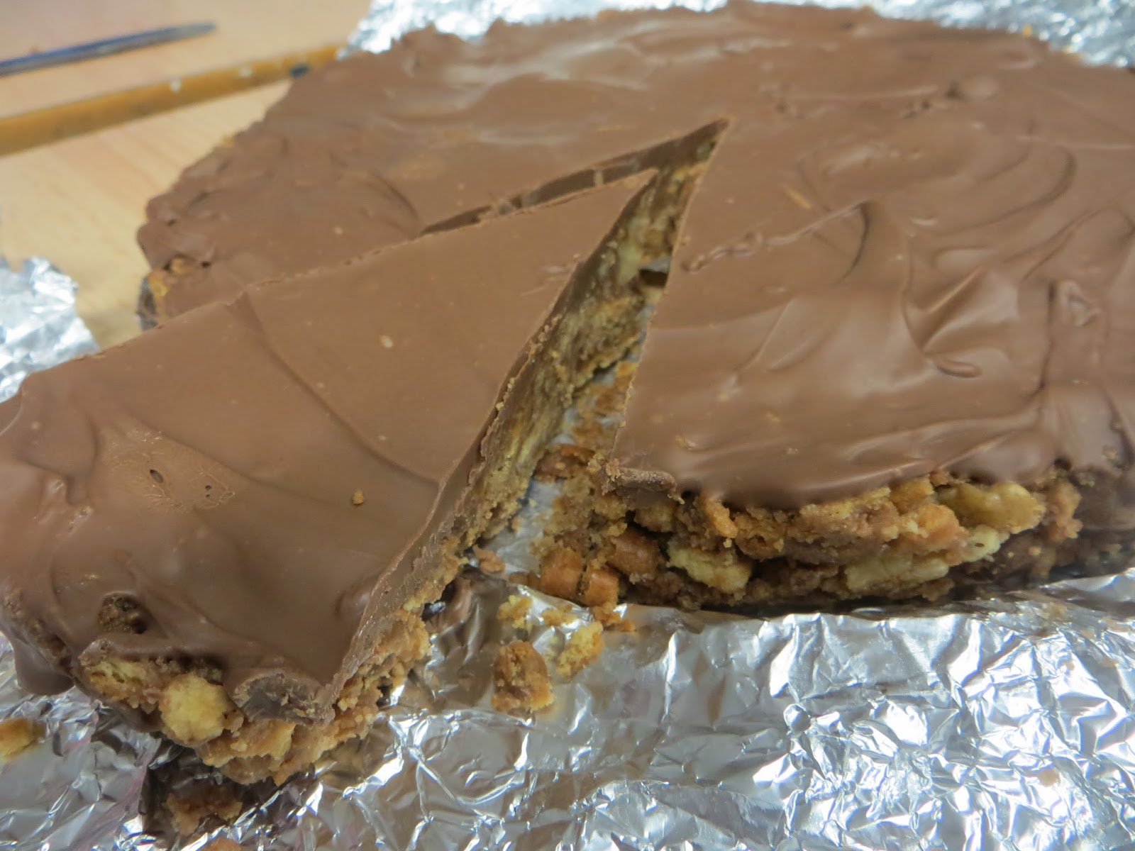 ENGLISH DEPARTMENT: Cooking for fun: Broken Biscuit Cake