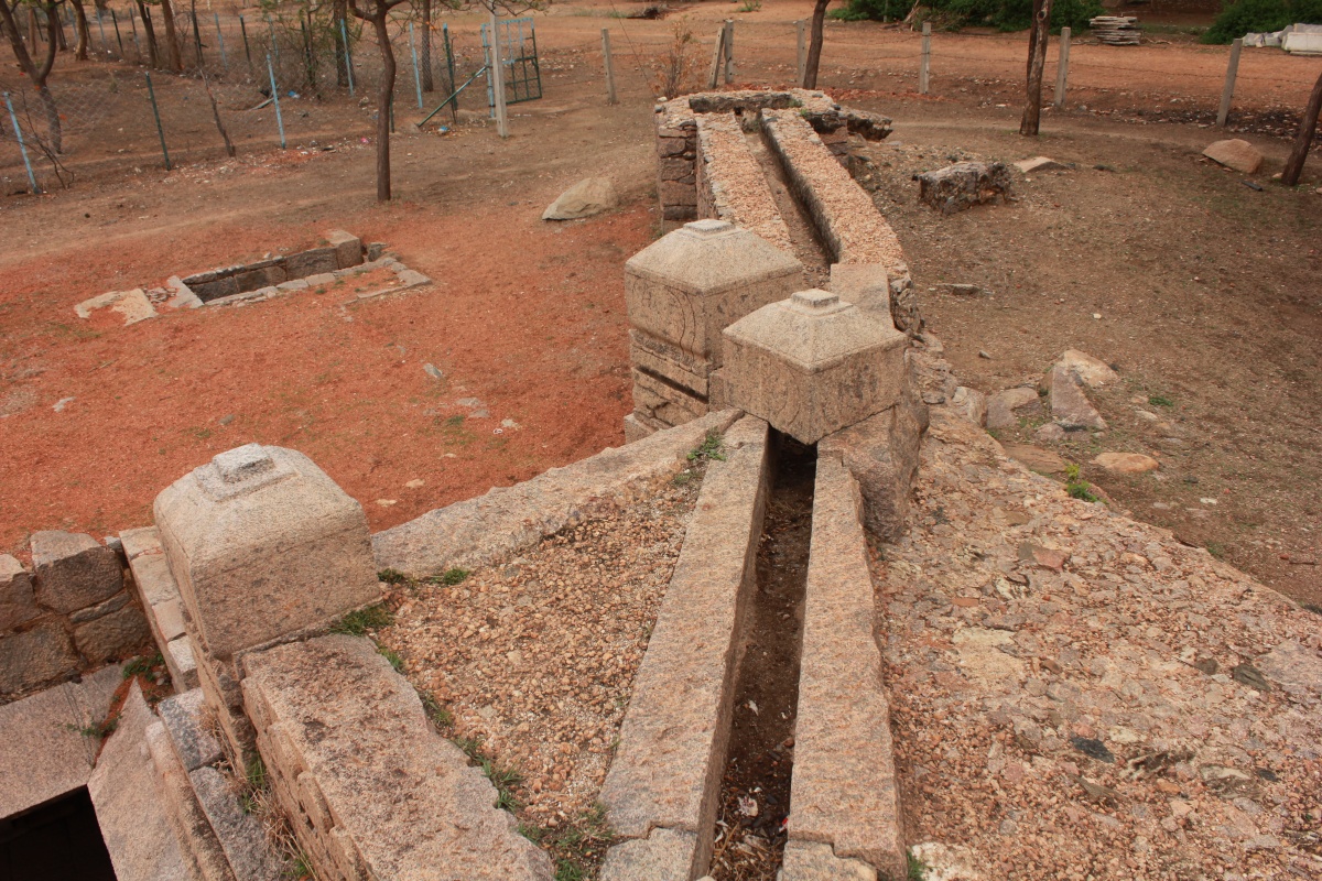 Journeys across Karnataka: Venkatappa Baavi, Kanakagiri