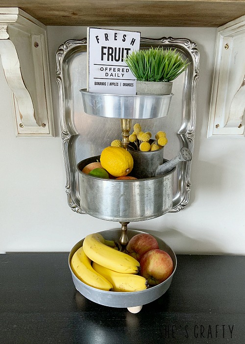 She's Crafty: How to make a Wooden Sign with FREE Fresh Fruit Printable