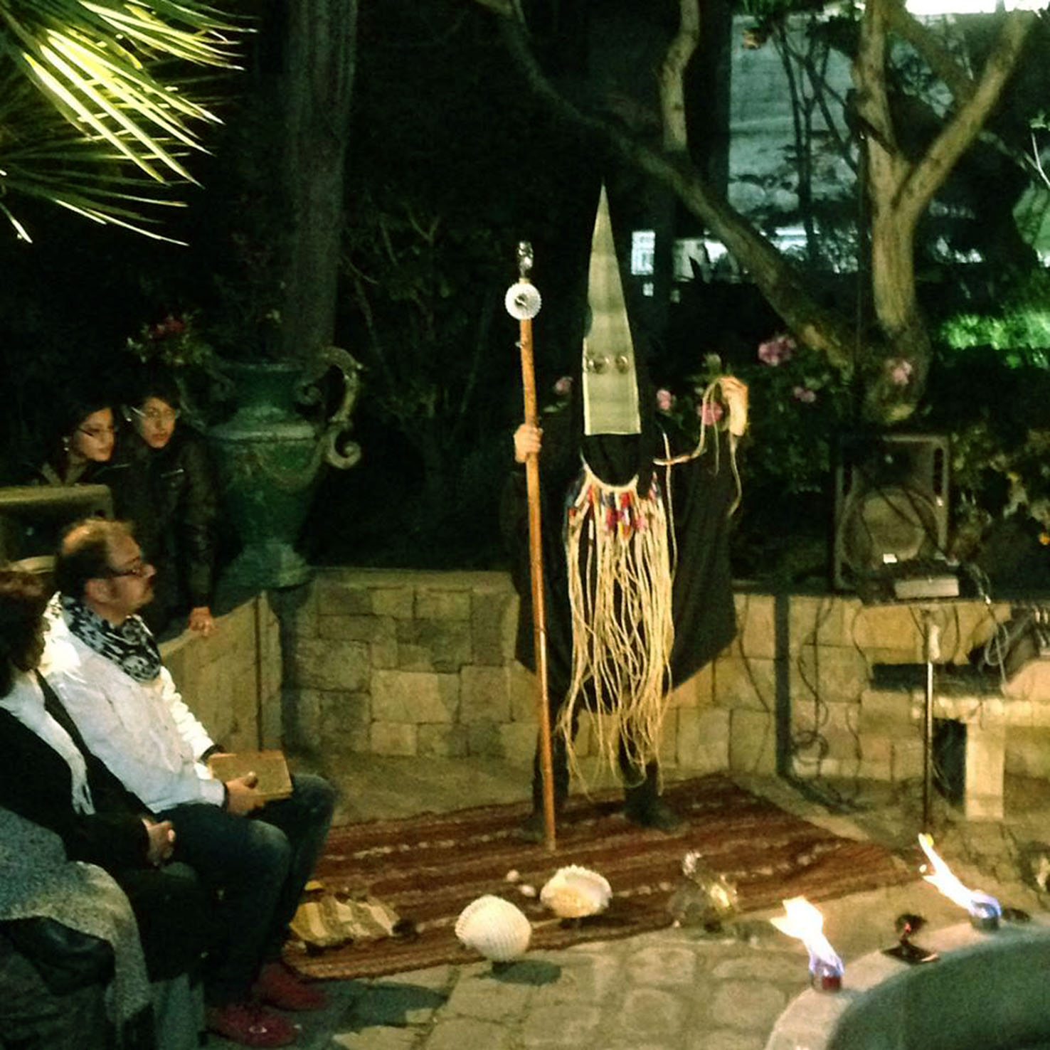 Khipunk rituales con la madera que escucha