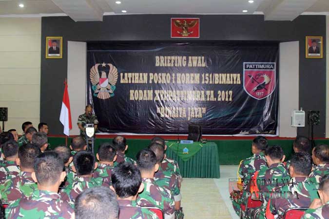 Kasdam Pattimura Buka Latihan Posko I Korem 151/Binaiya - Maluku Post
