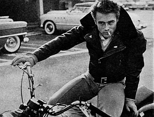 Stars on Bikes: James Dean - Triumph