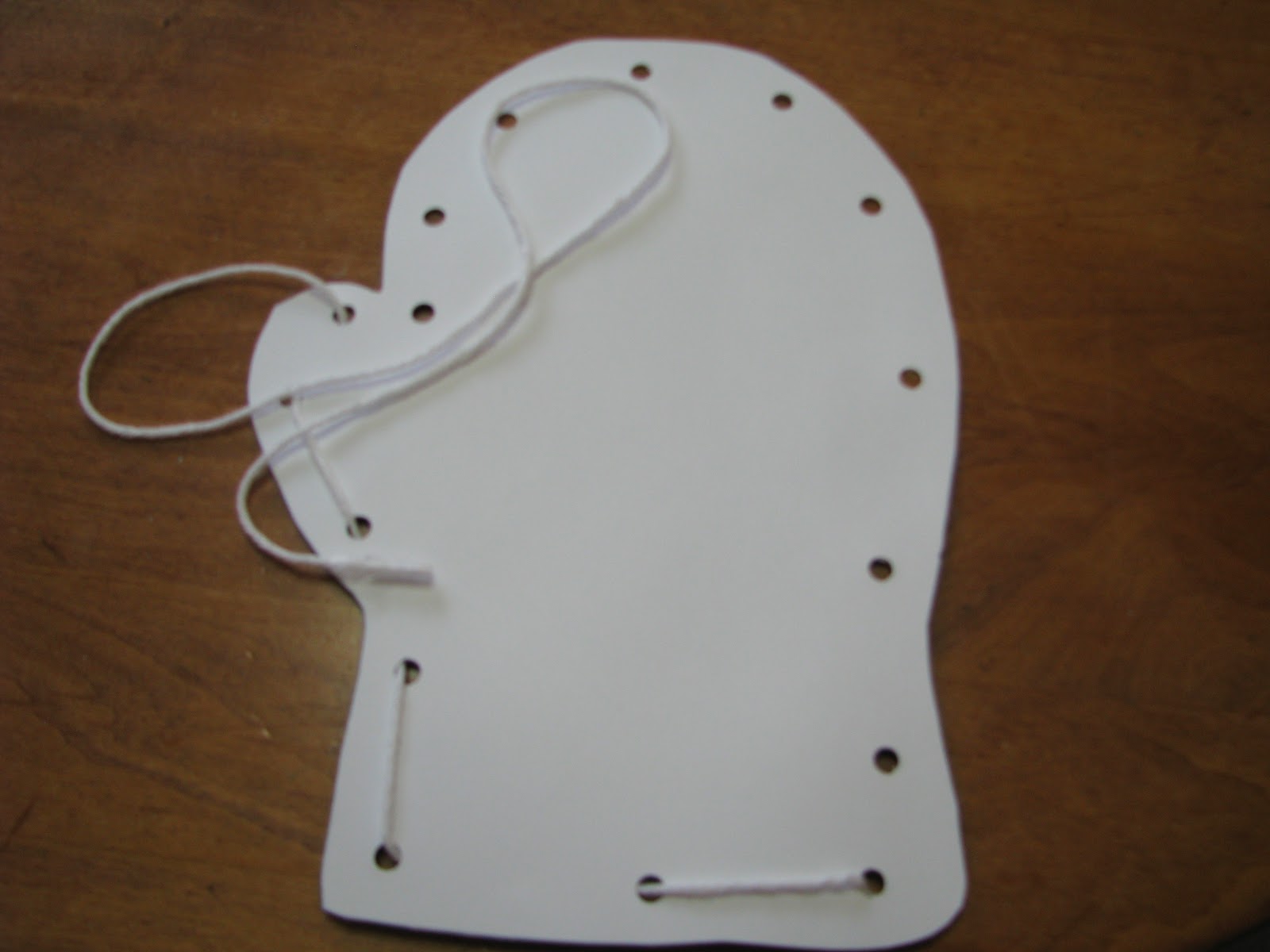 Mommy's Little Helper: The Mitten by Jan Brett