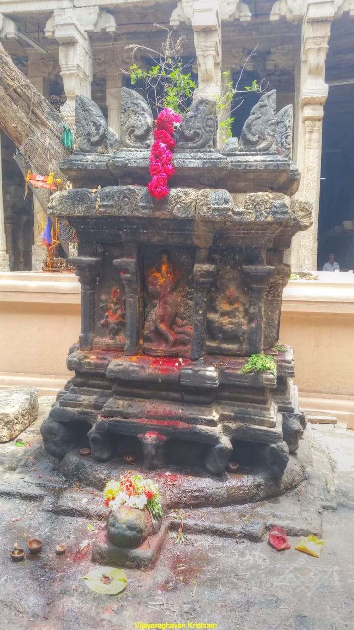 madhwa yati: adiraja teertharu srirangam 1384 matha sripadaraja mutt ...