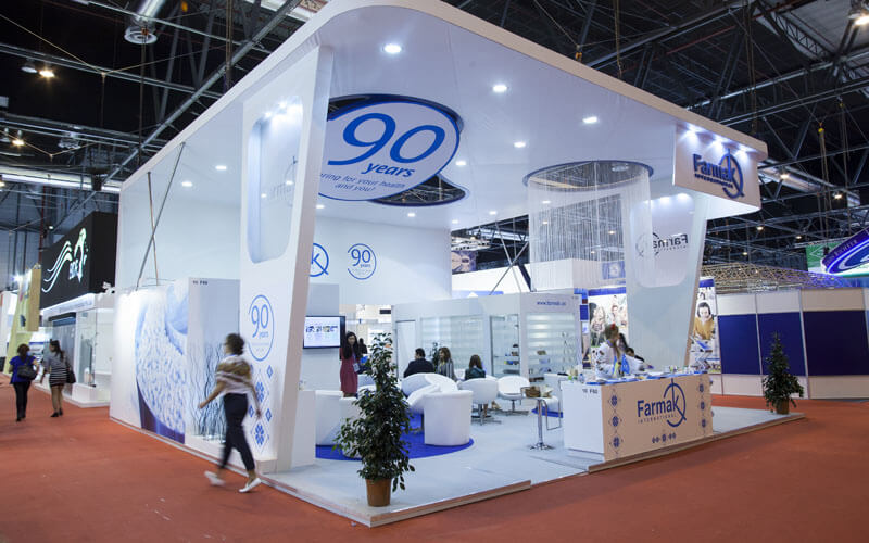 Cutting Through the Competition with Custom Exhibition Booth Design ...