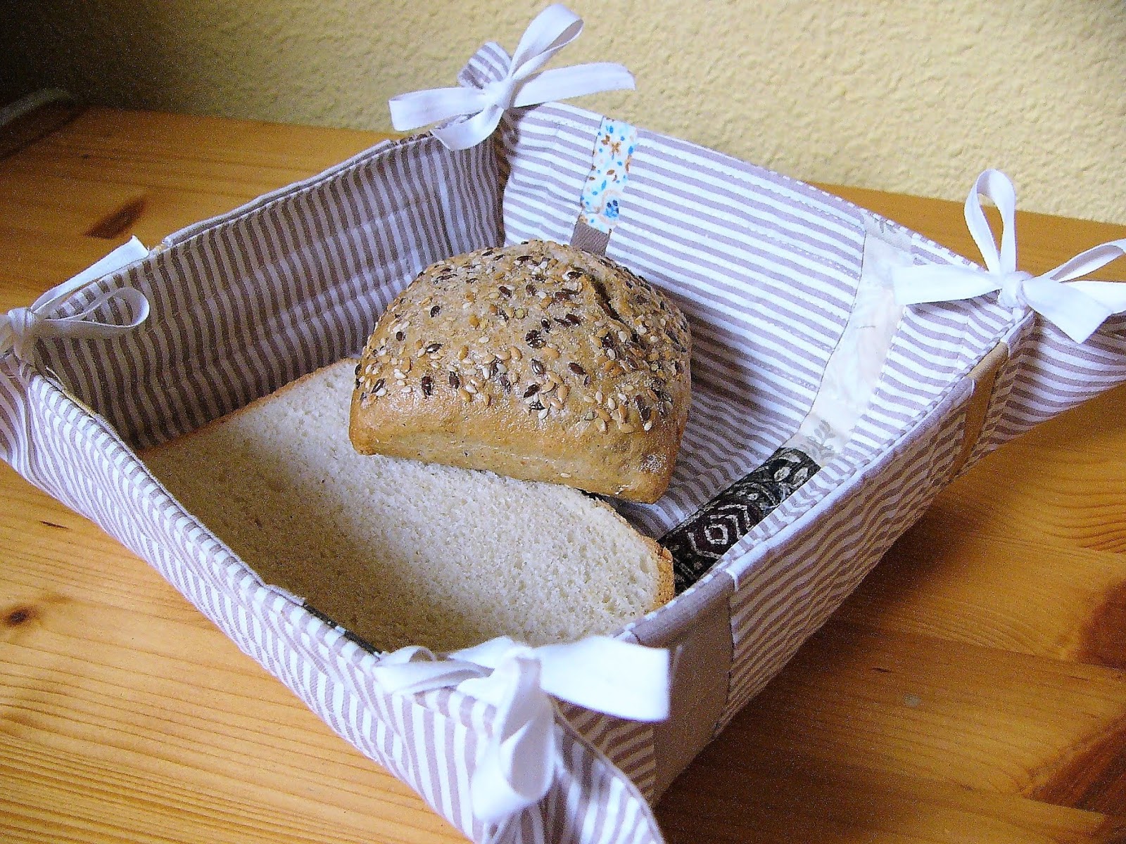 HILACHA Y RETAL (loose strand and scraps): OTRA PANERA - Another Bread ...