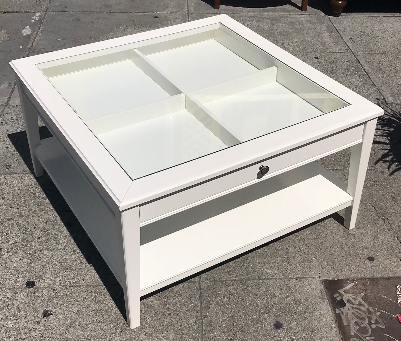 UHURU FURNITURE & COLLECTIBLES: SOLD **BARGAIN BUY** #29834 Glass-Top ...