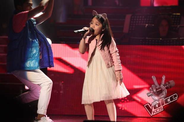 VIDEO: Esang de Torres sings with Billy Crawford on 'The Voice Kids ...