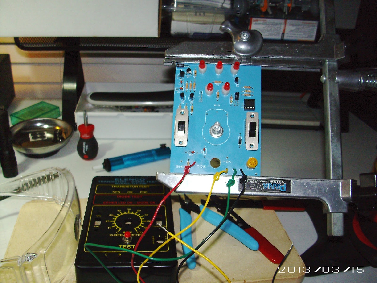 Electric Light : Elenco's Diode/Transistor Tester Kit Model DT-100K