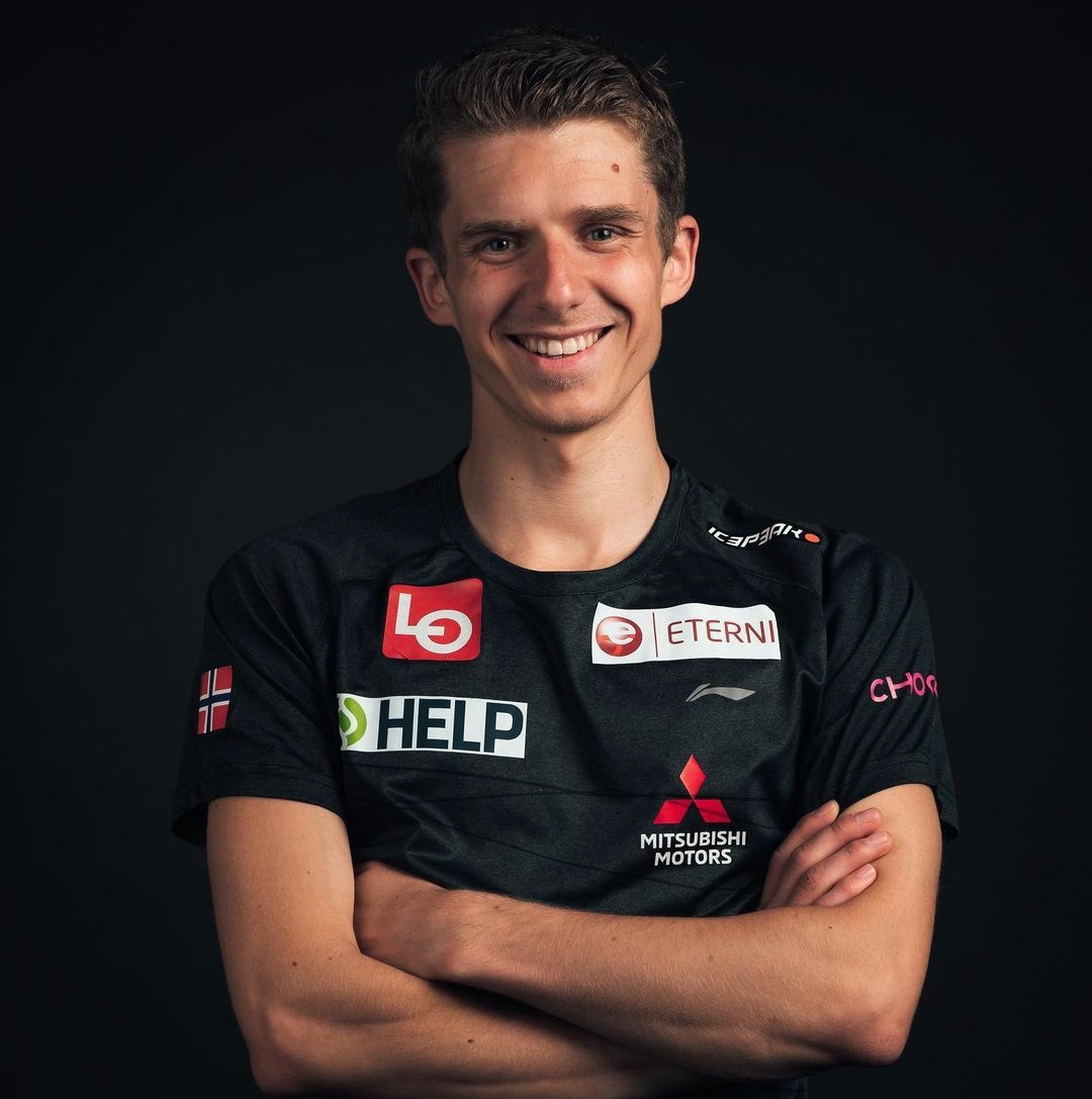 Halvor Egner Granerud – Stylowo z Telemarkiem