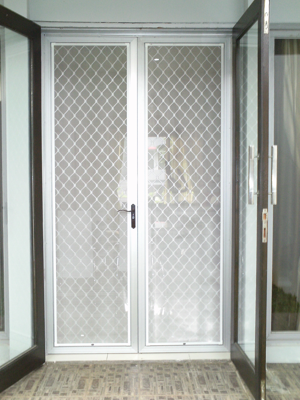 Bengkel Ahmad. : PINTU EXPANDA