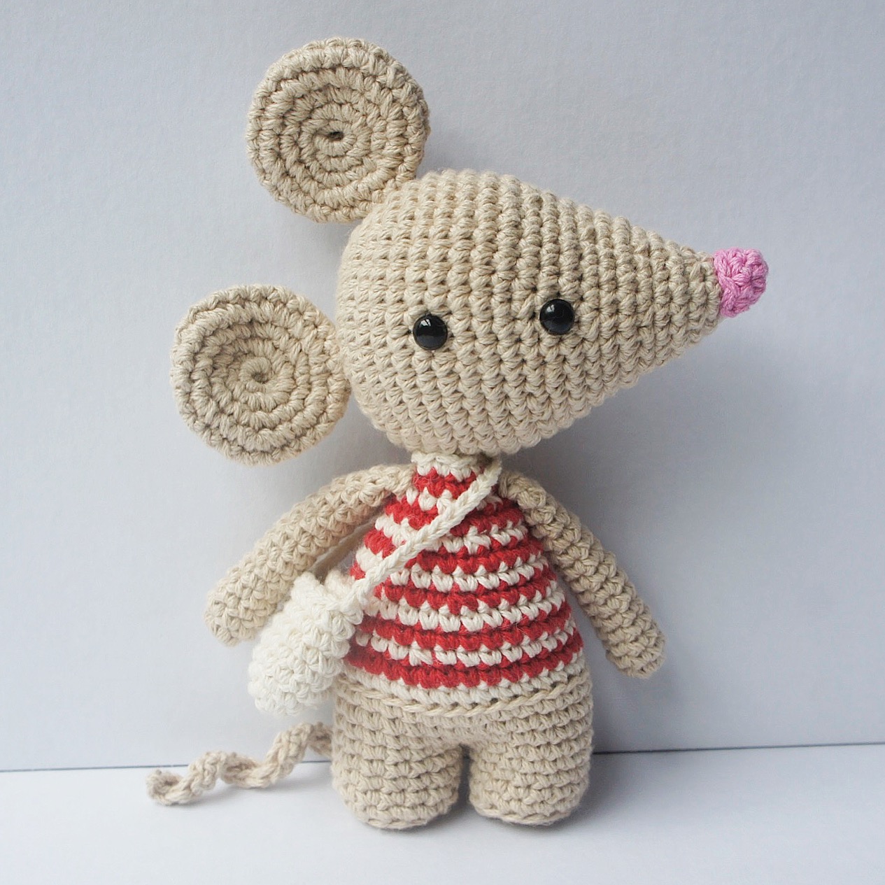 { Amour Fou | Crochet }: { Pérez, el ratón }