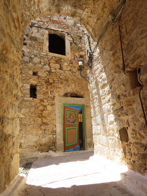 foltról foltra...: Mastichochoria