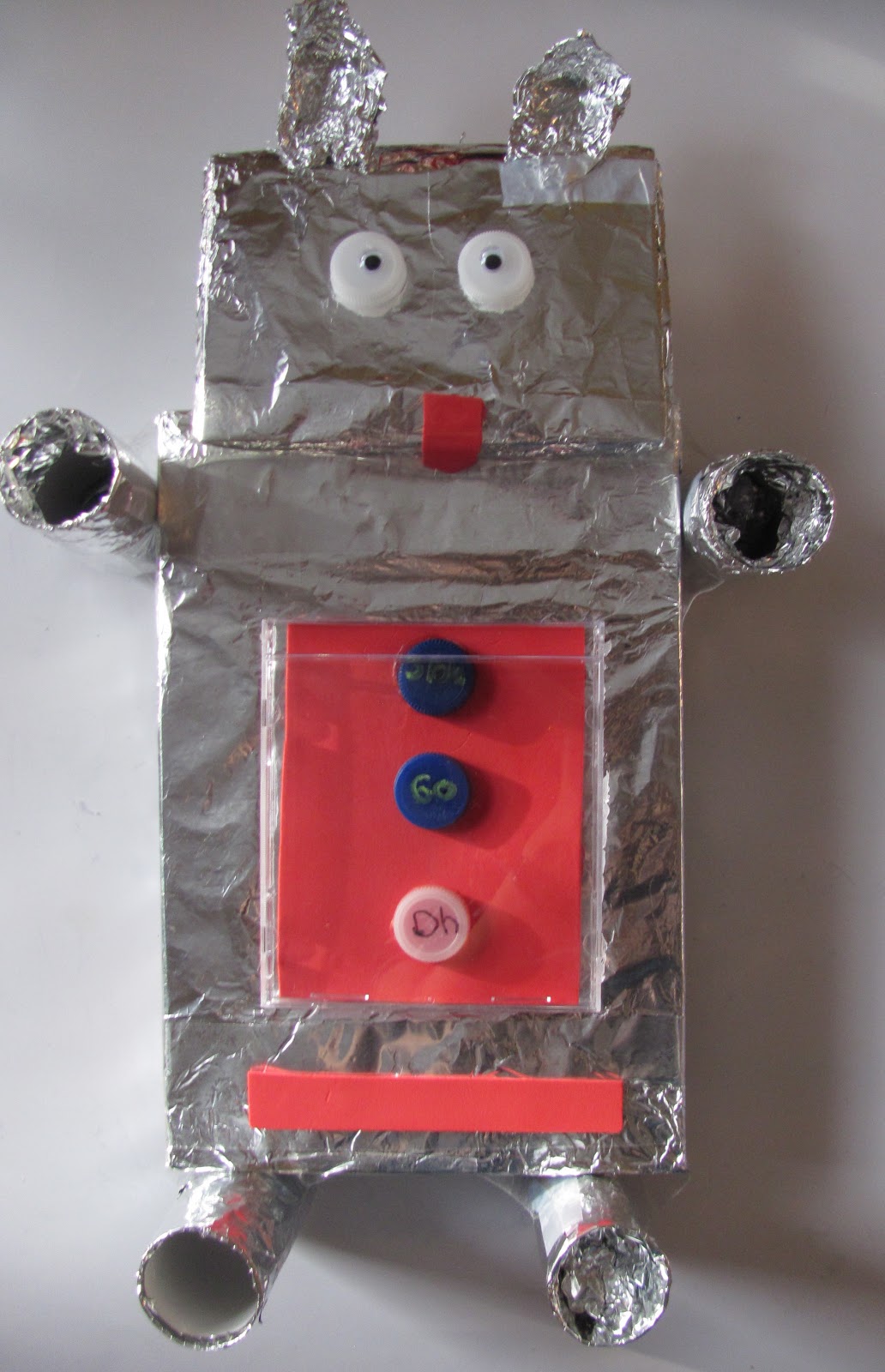 The Chocolate Muffin Tree: Recycled Junk Robots