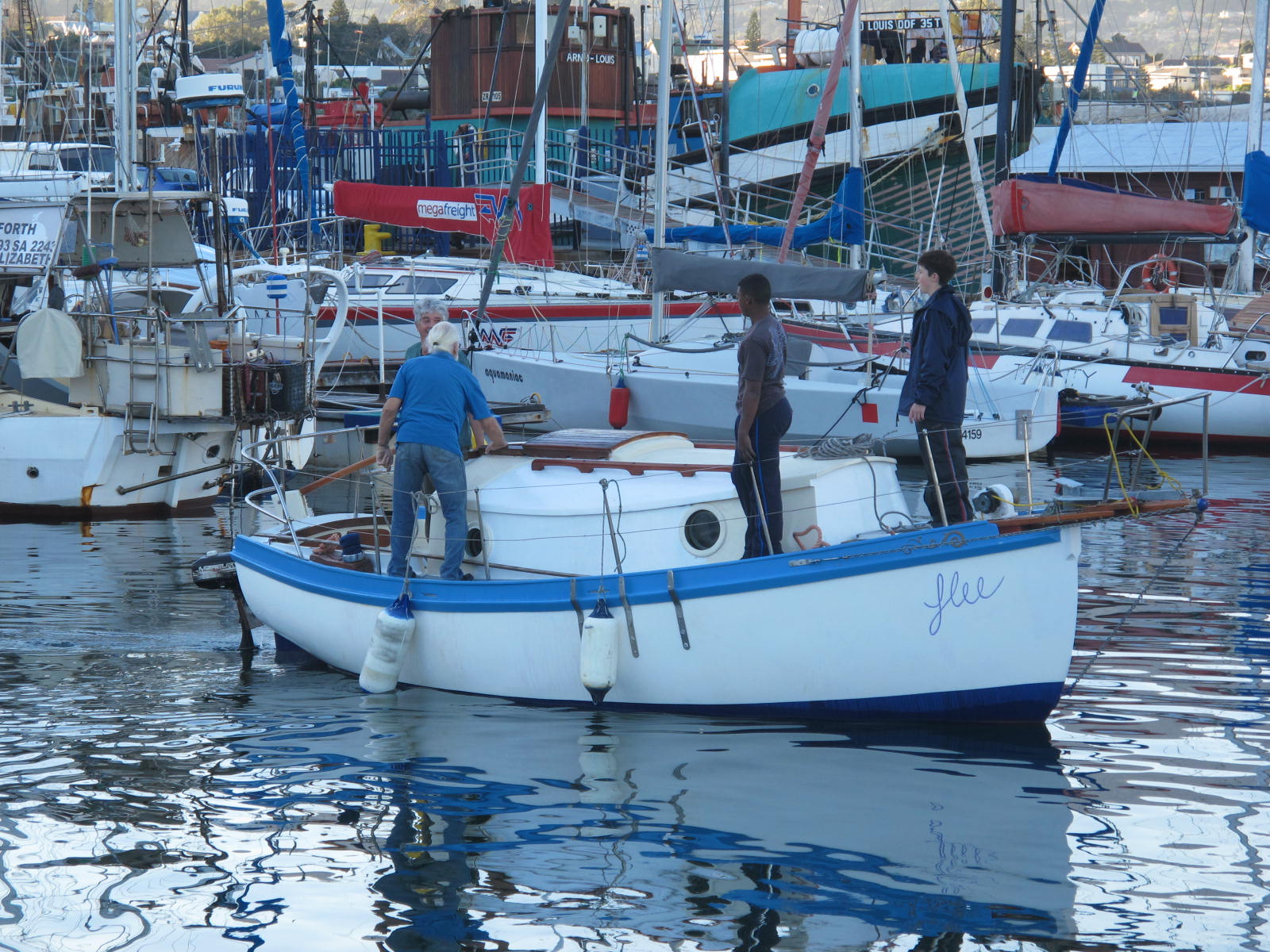 CKD Boats - Roy Mc Bride: A new Flicka 20 launch in Hout Bay