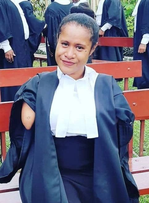 There is no bar too high for Isabella - Study in PNG