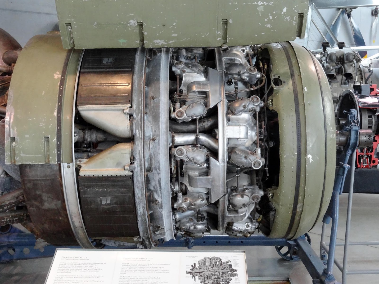 Plastic Models on the Internet: Engine Walkaround vol.18: BMW 801