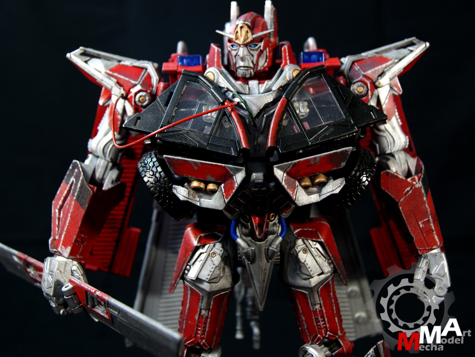 Mecha Model Art: Custom DOTM Leader Class Sentinel Prime