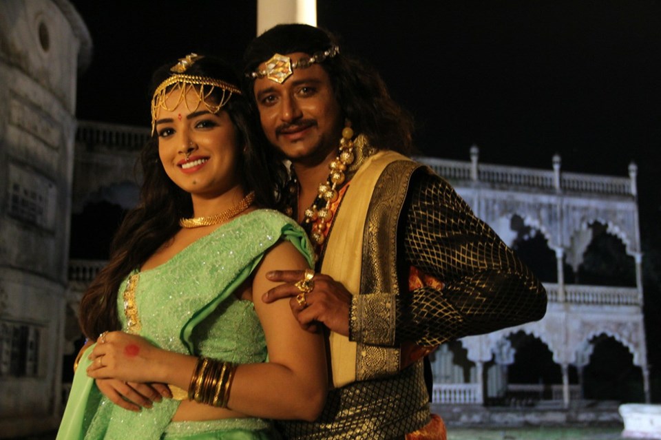 Raj Mahal Bhojpuri Movie Star casts, News, Wallpapers, Songs & Videos ...