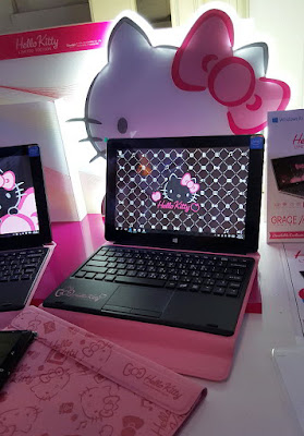 Purple Taste: [Gadgets] Hello Kitty Limited Edition Windows 10 Tablet