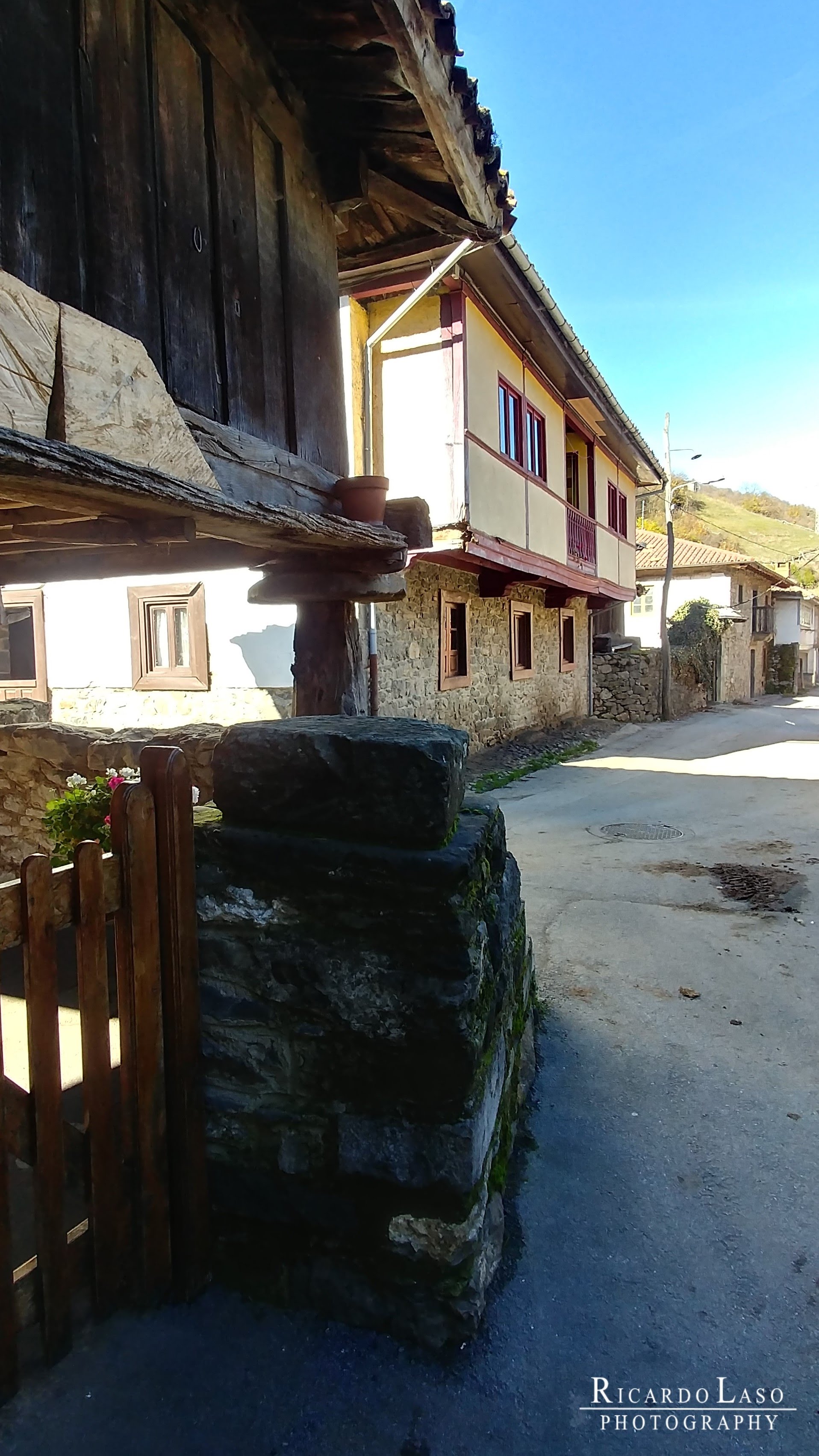 ASTURIAS: ALLER / CASOMERA