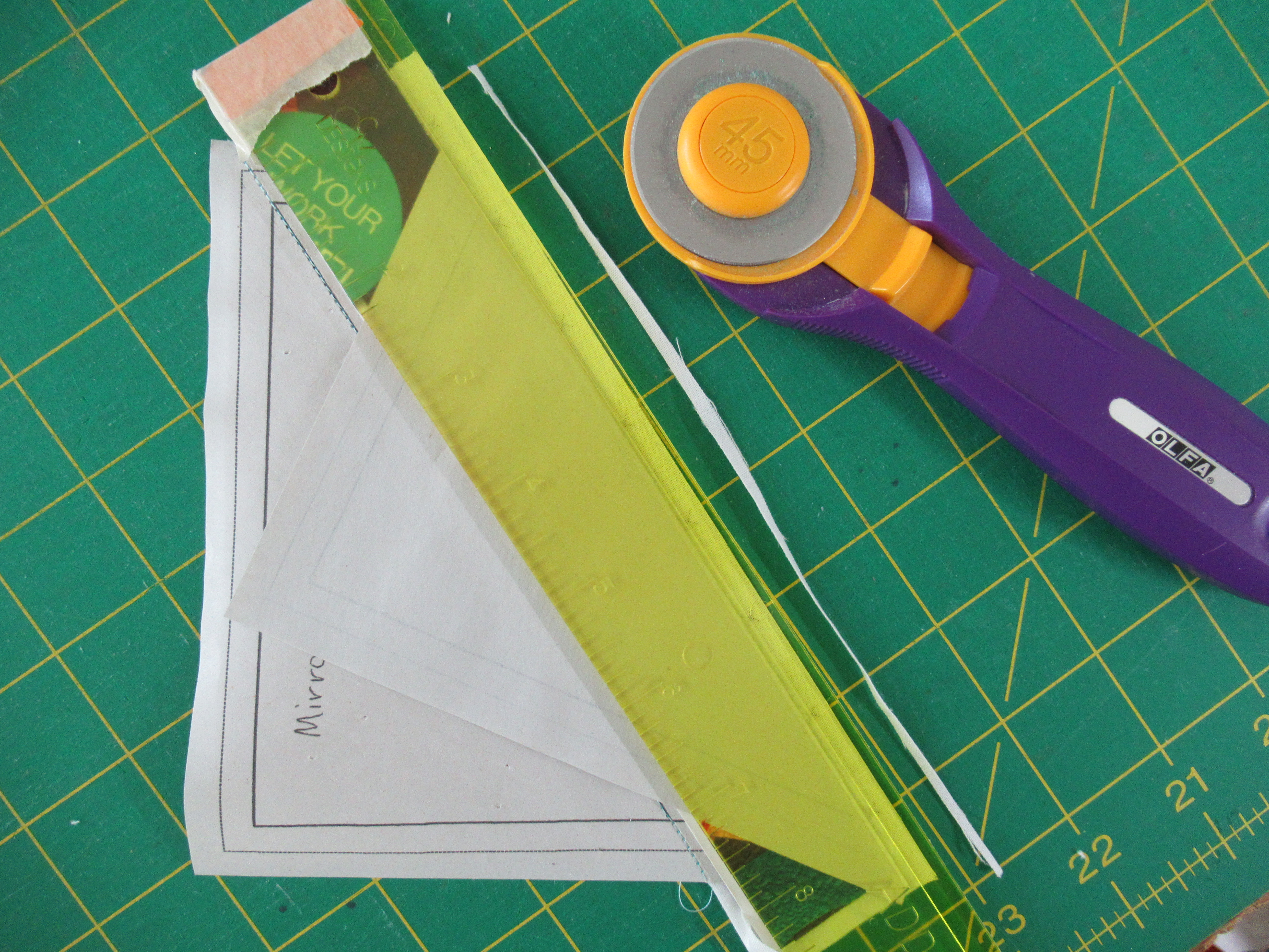 Flourishing Palms: Jiggle-Joggle-Jee Quilt