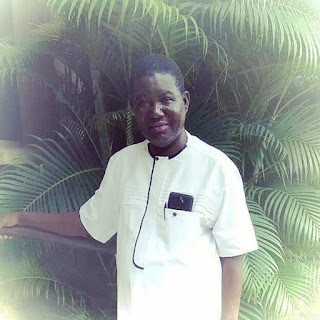 Picture of David Hundeyin father