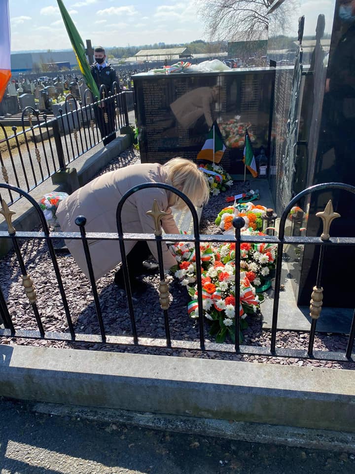 El norte de Irlanda: Acto de Pascua de Saoradh en Belfast