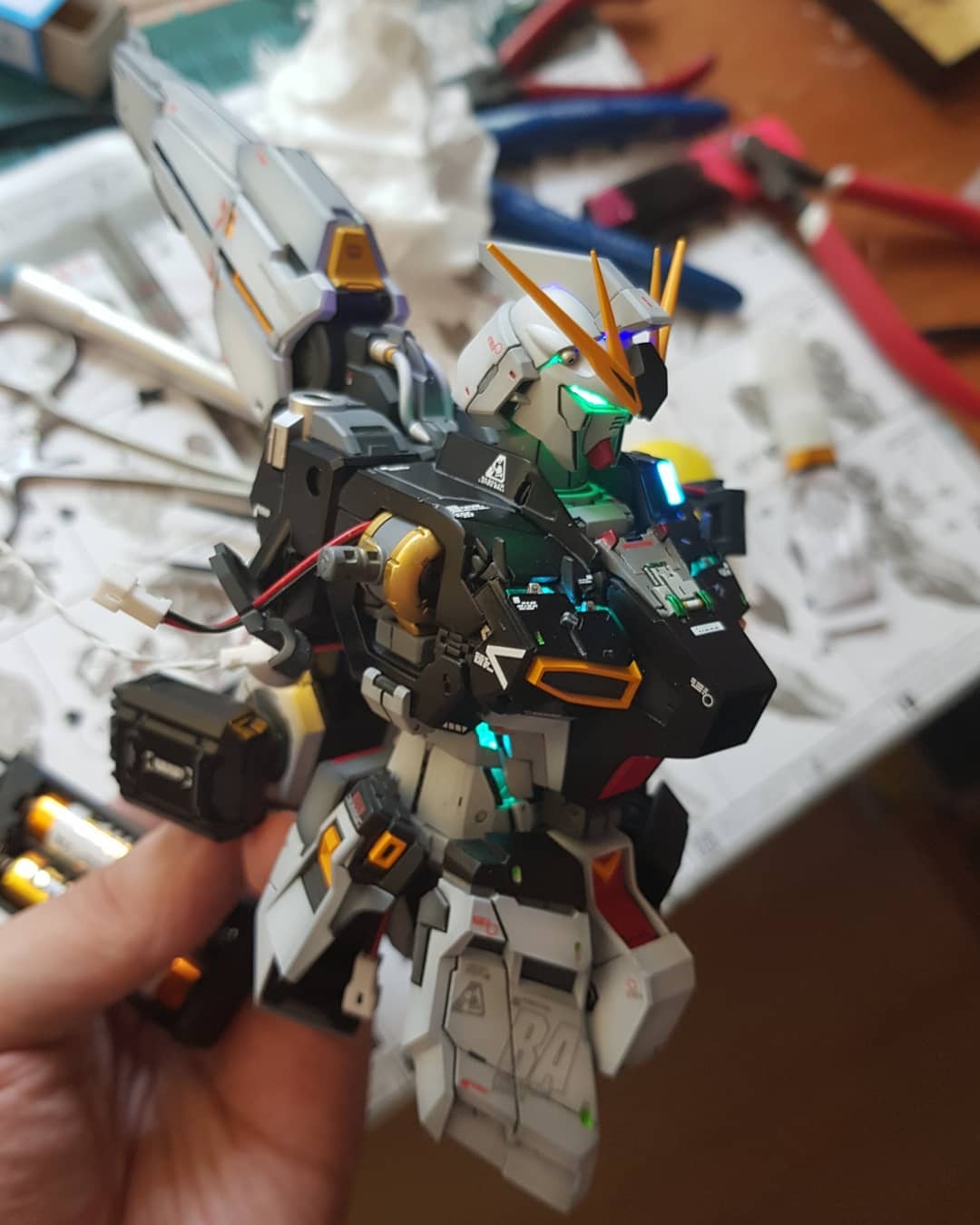 MG 1/100 RX-93 ν Gundam High Mobility Backpack Led Custom by nova ...