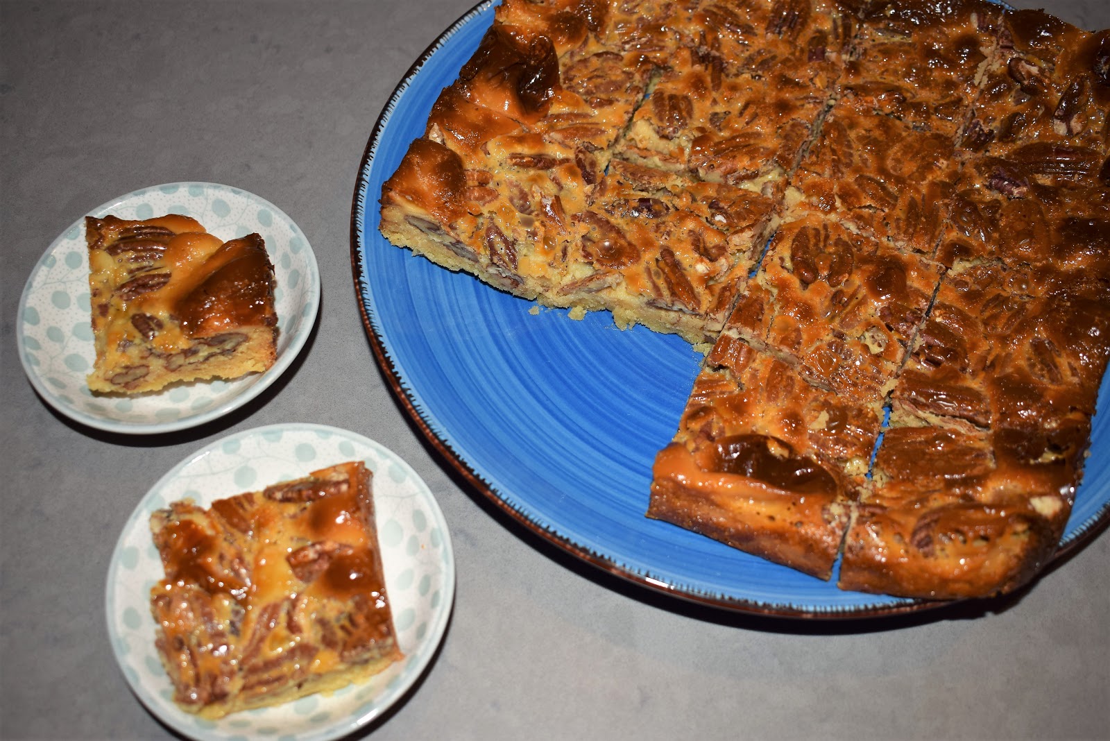 Pecan-caramel-koek