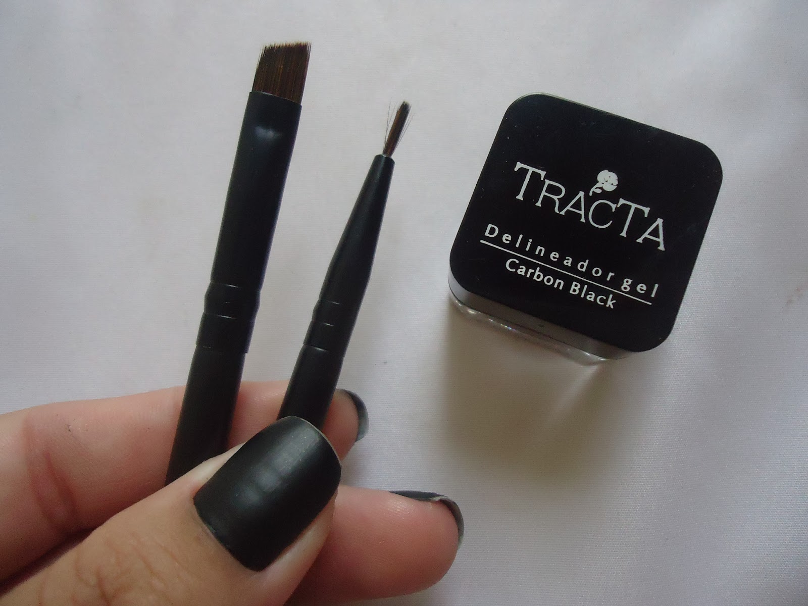 PhynaRycca: Pincéis de Maquiagem para Olhos e Boca: tipos e utilizações.