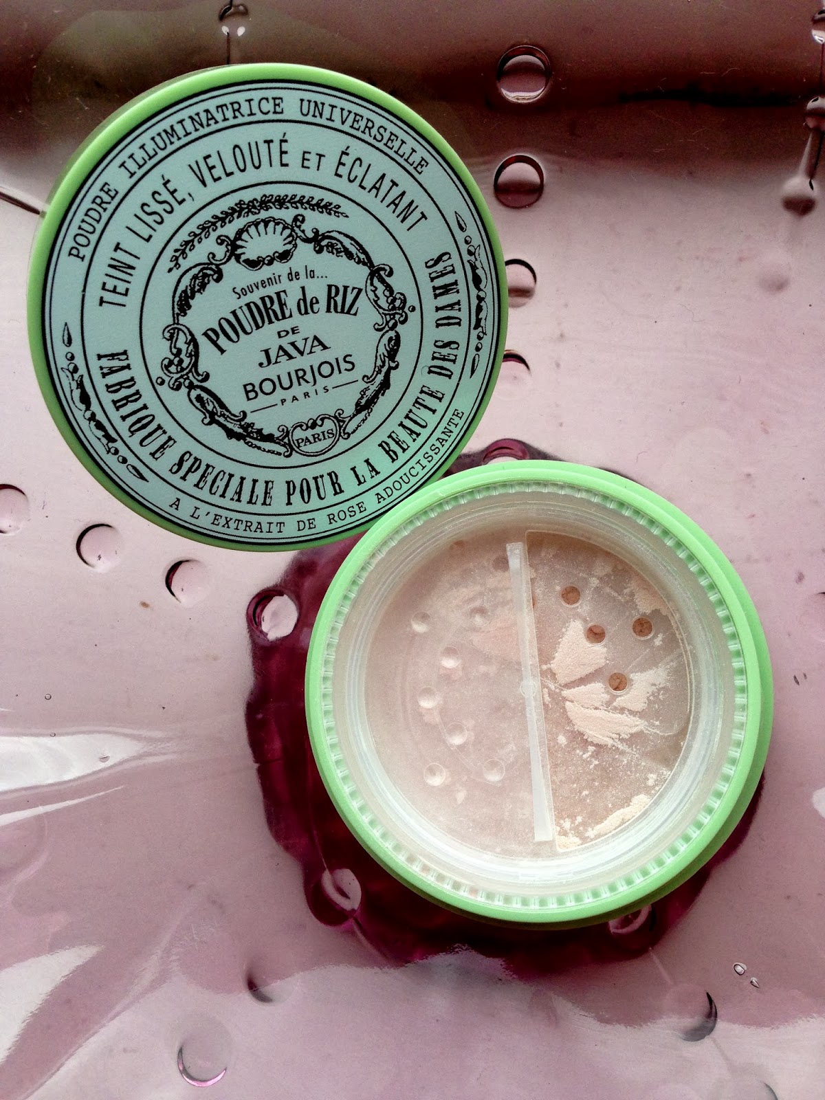 Pink-Blush: Bourjois Java Rice Powder Review.