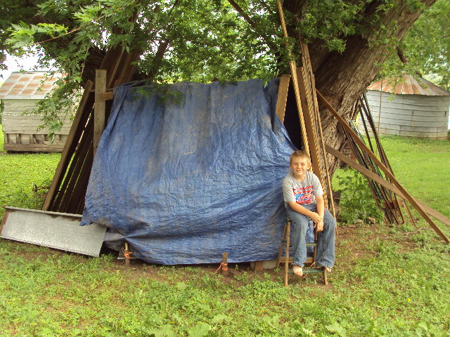 Take Joy....Take Peace: Kids and forts