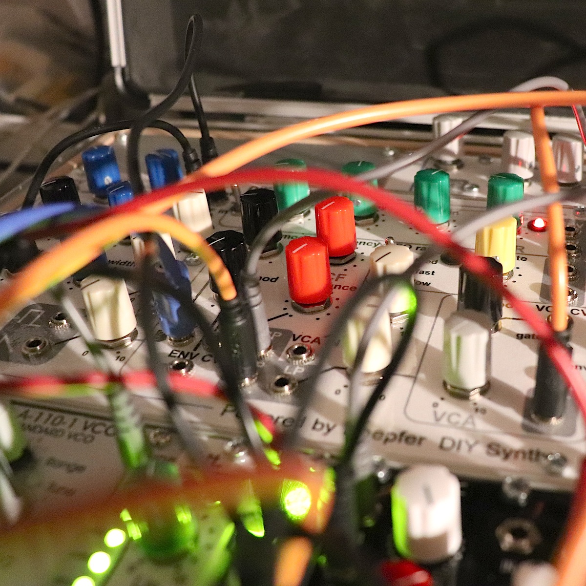Growing your modular synthesizer for dummies: Doepfer on Acid
