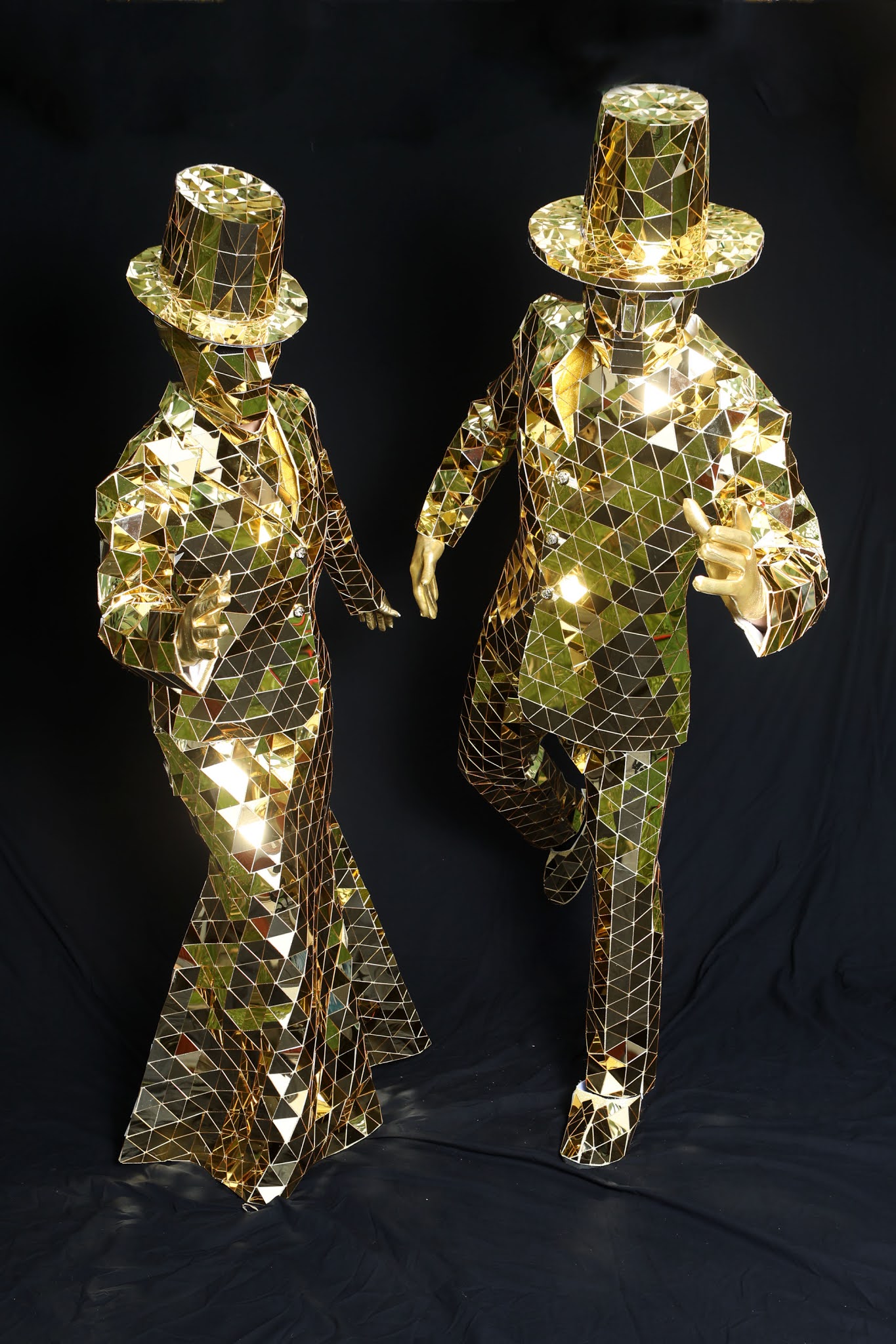 Roving Performers Sydney Australia: Roving Mirror Performers in Sydney ...