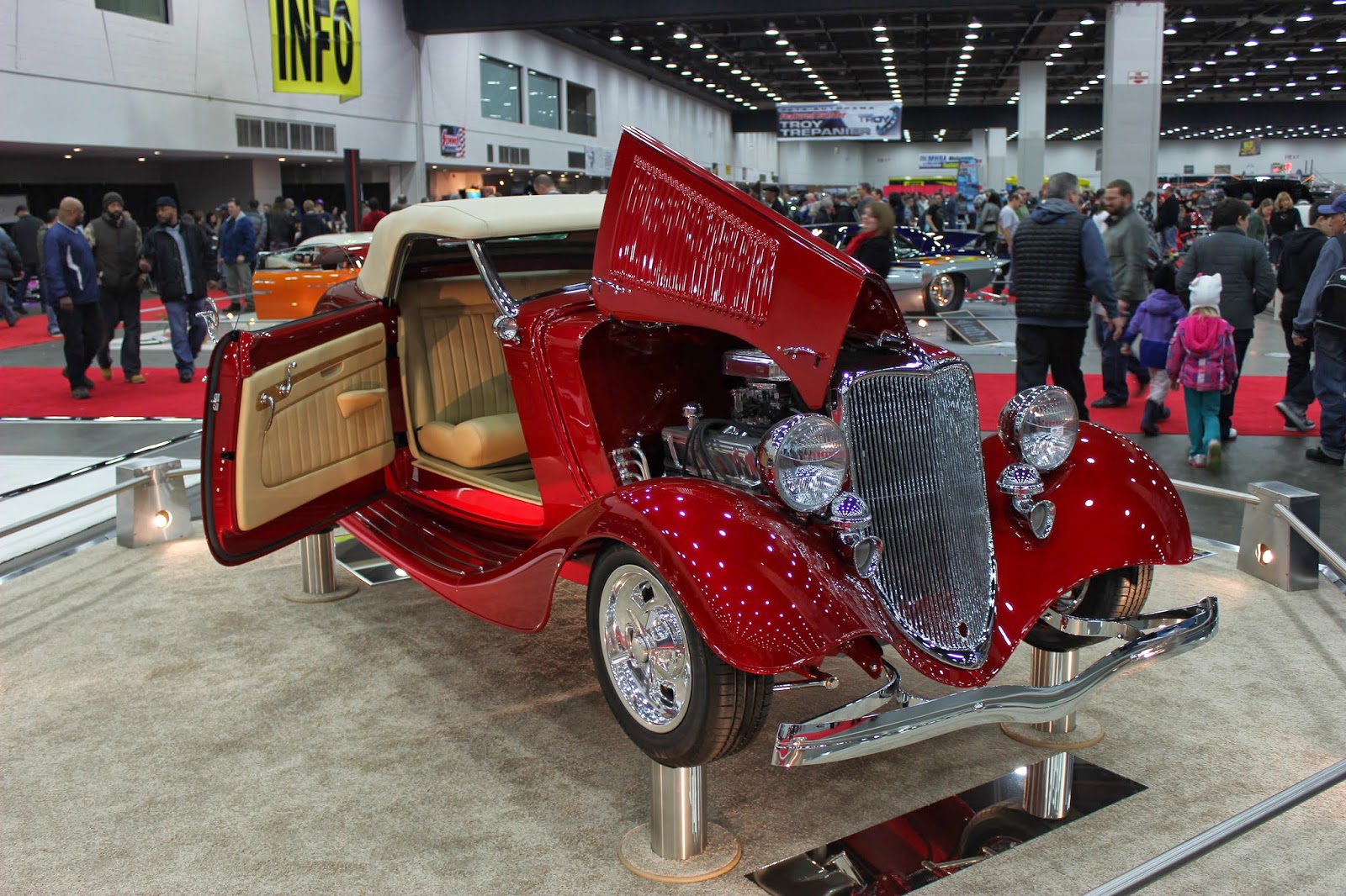 Patio Boat: Detroit AutoRama: T-Buckets, Roadsters, and Other Hot-Roddy ...